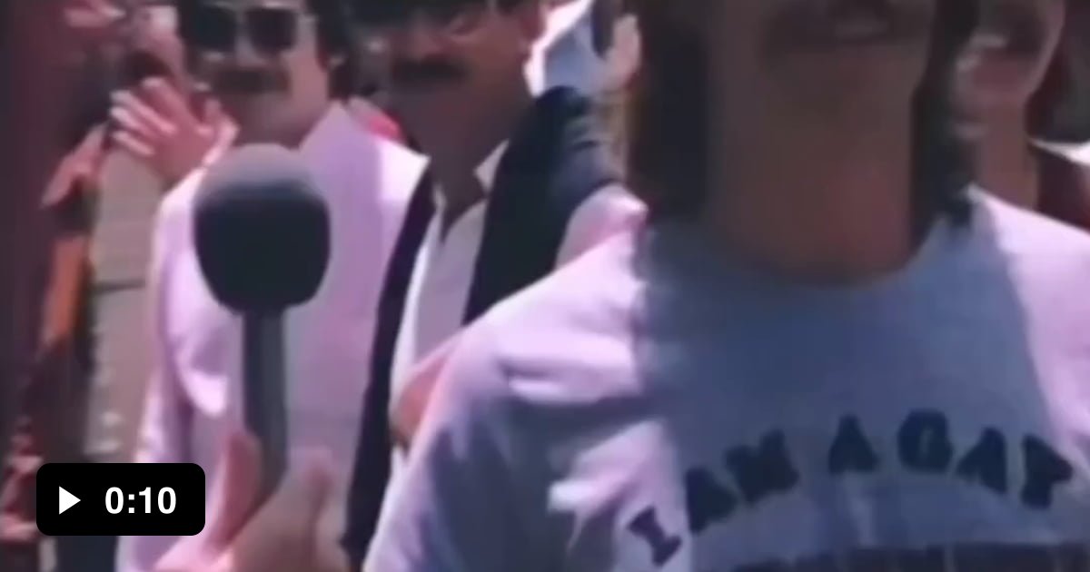 When you go to a 9gag pro gathering - 9GAG