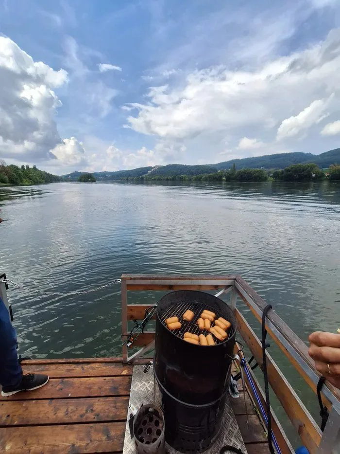 How about grilling on the danube? - 9GAG