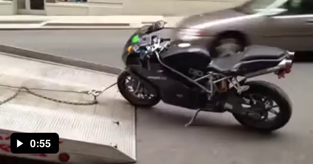 Tow truck driver - 9GAG