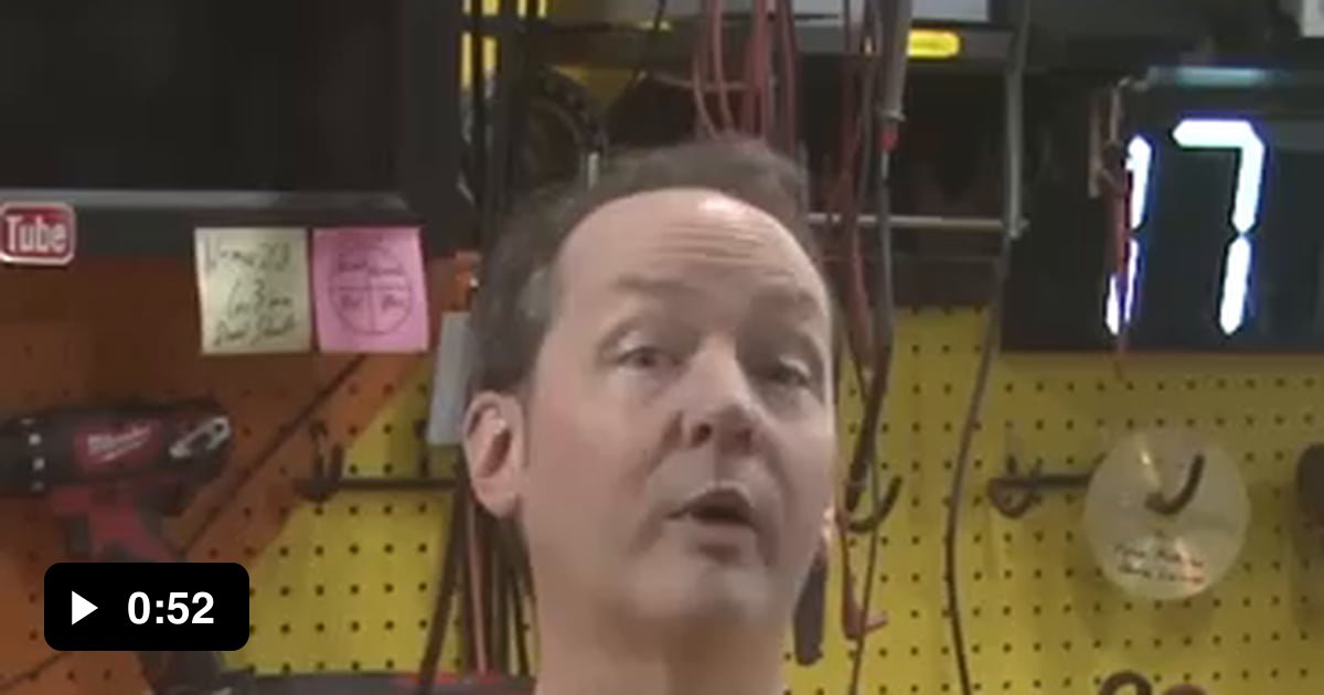 The best kind of safety man - 9GAG