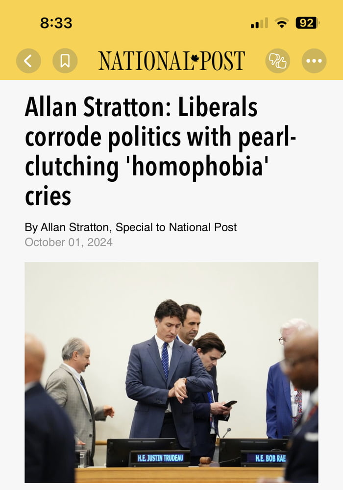 I’m no so sure those are a string of pearls… never seen pearls that big! - 9GAG