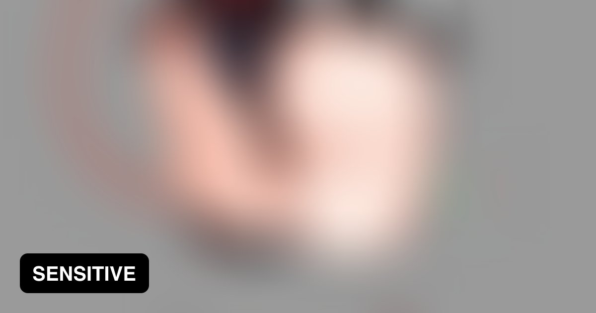 Hakos Baelz Butt and Thighs - 9GAG