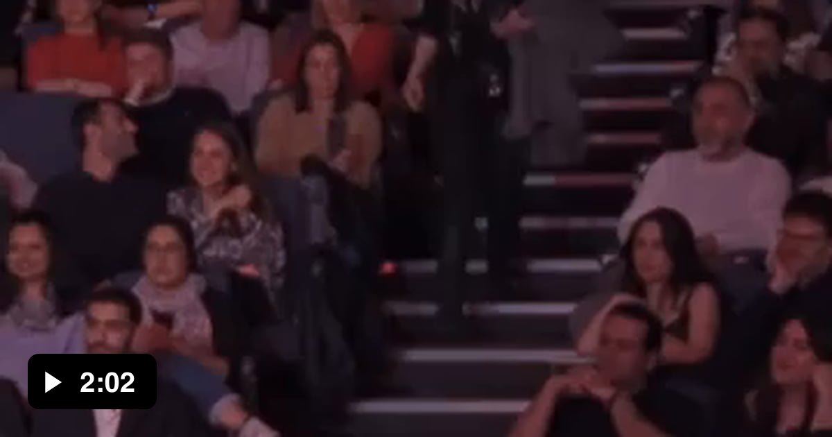 Comedian reacts to an audience member's touching gesture with a hilarious twist. - 9GAG