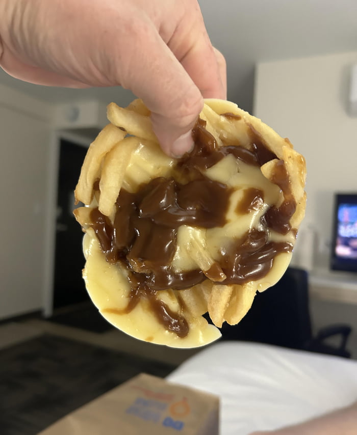 Dairy Queen Poutine - 9GAG
