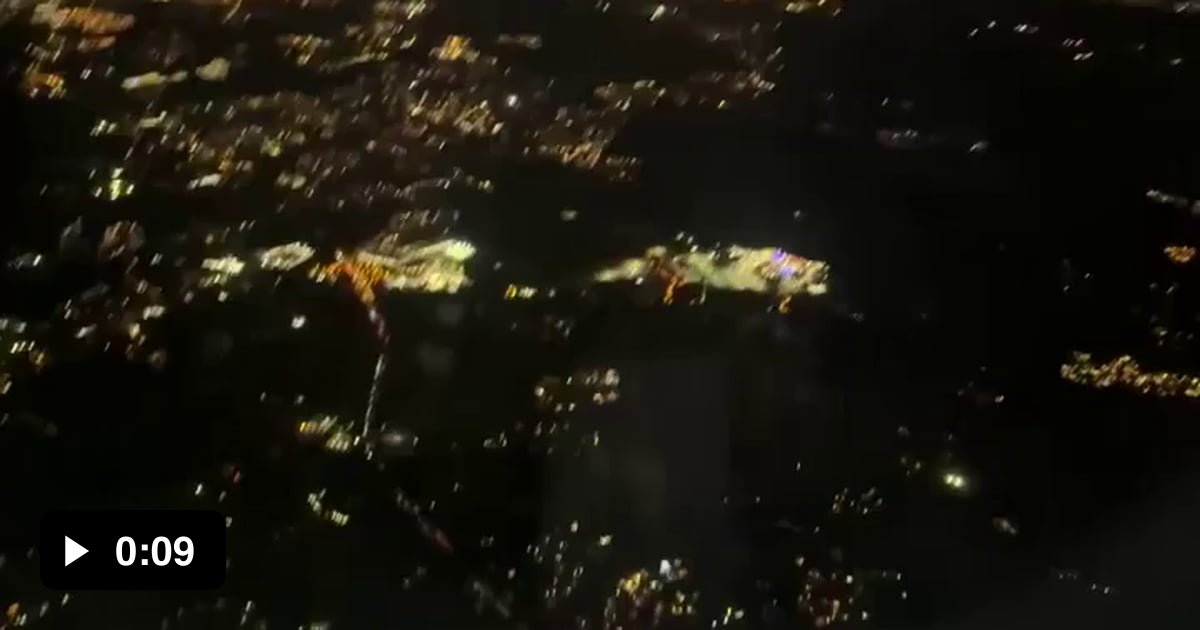 Close up of a drone from an airplane - 9GAG