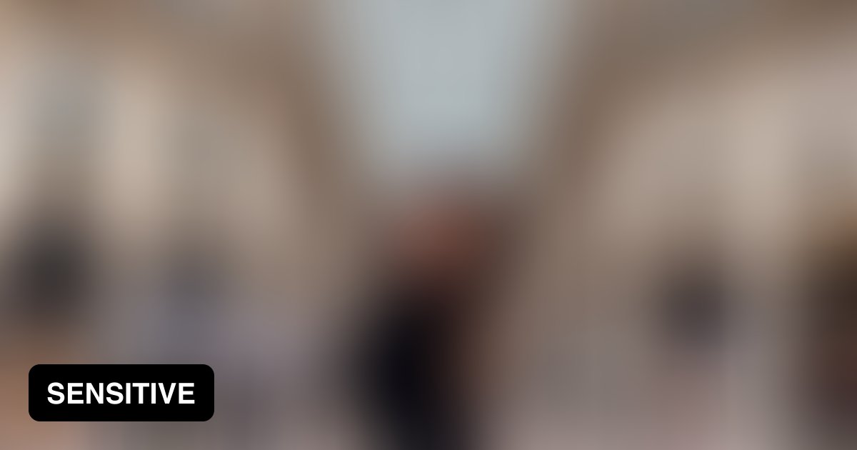 Nothing Under That Dress - 9GAG