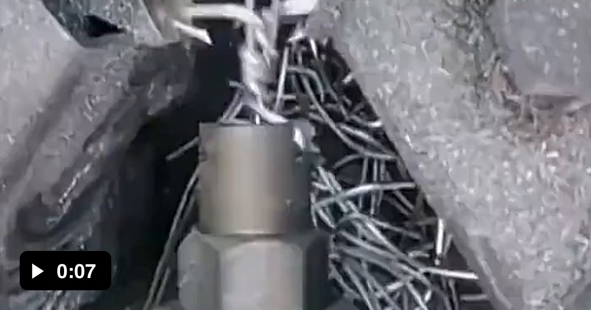 Barbed wire making - 9GAG