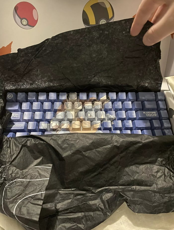 This is love. A Blastoise keyboard... Speechless. - 9GAG