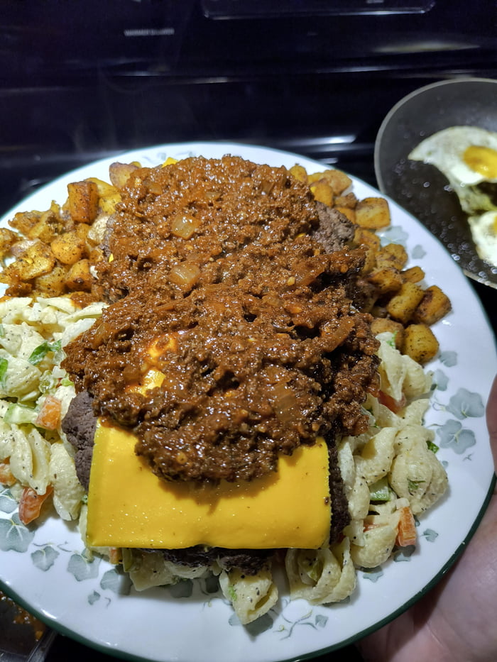 Made the fabled Garbage Plate for dinner tonight. 100/10 would do again ...