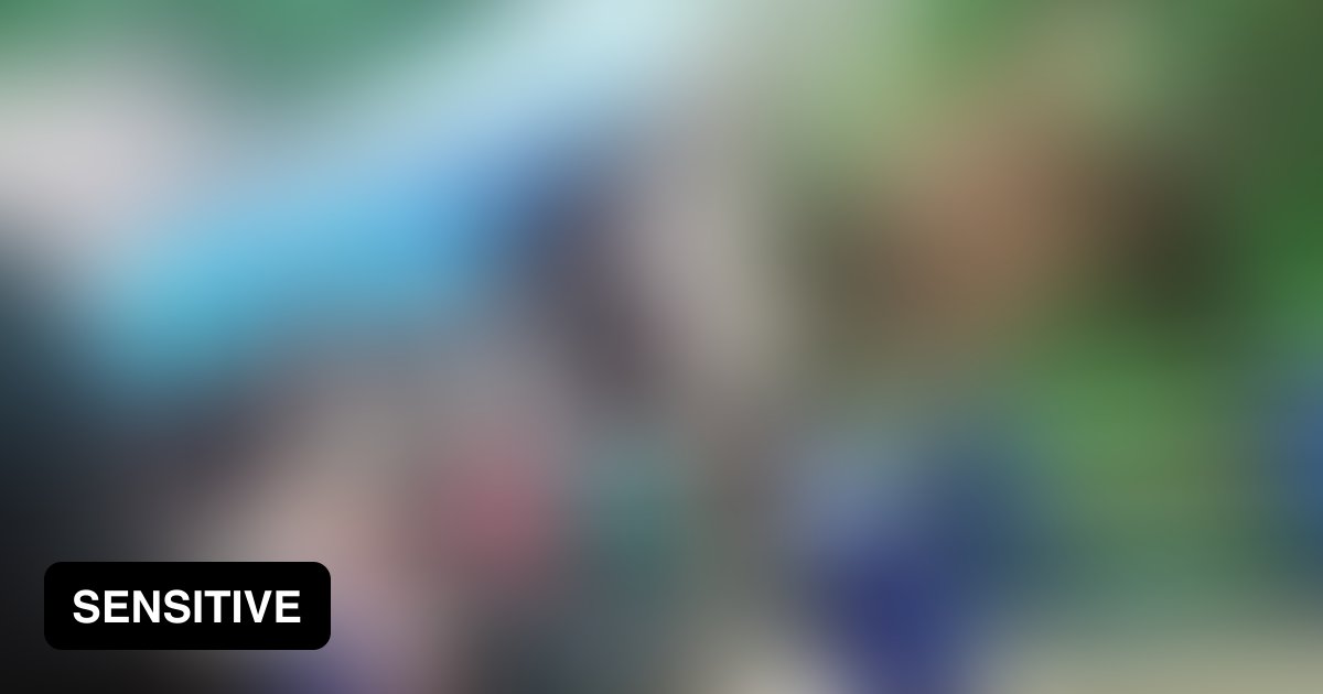 Kota sibolga sumut, ada anak dan ibu tewas, karena banjir bandang - 9GAG